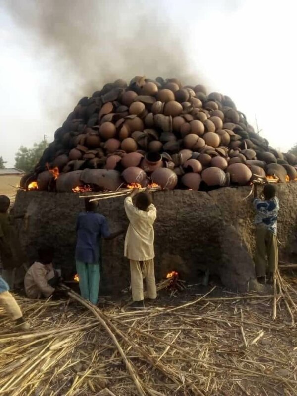 From earth to art: Exploring the richness of African pottery - Marie ...