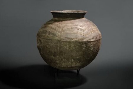 From earth to art: Exploring the richness of African pottery - Marie ...