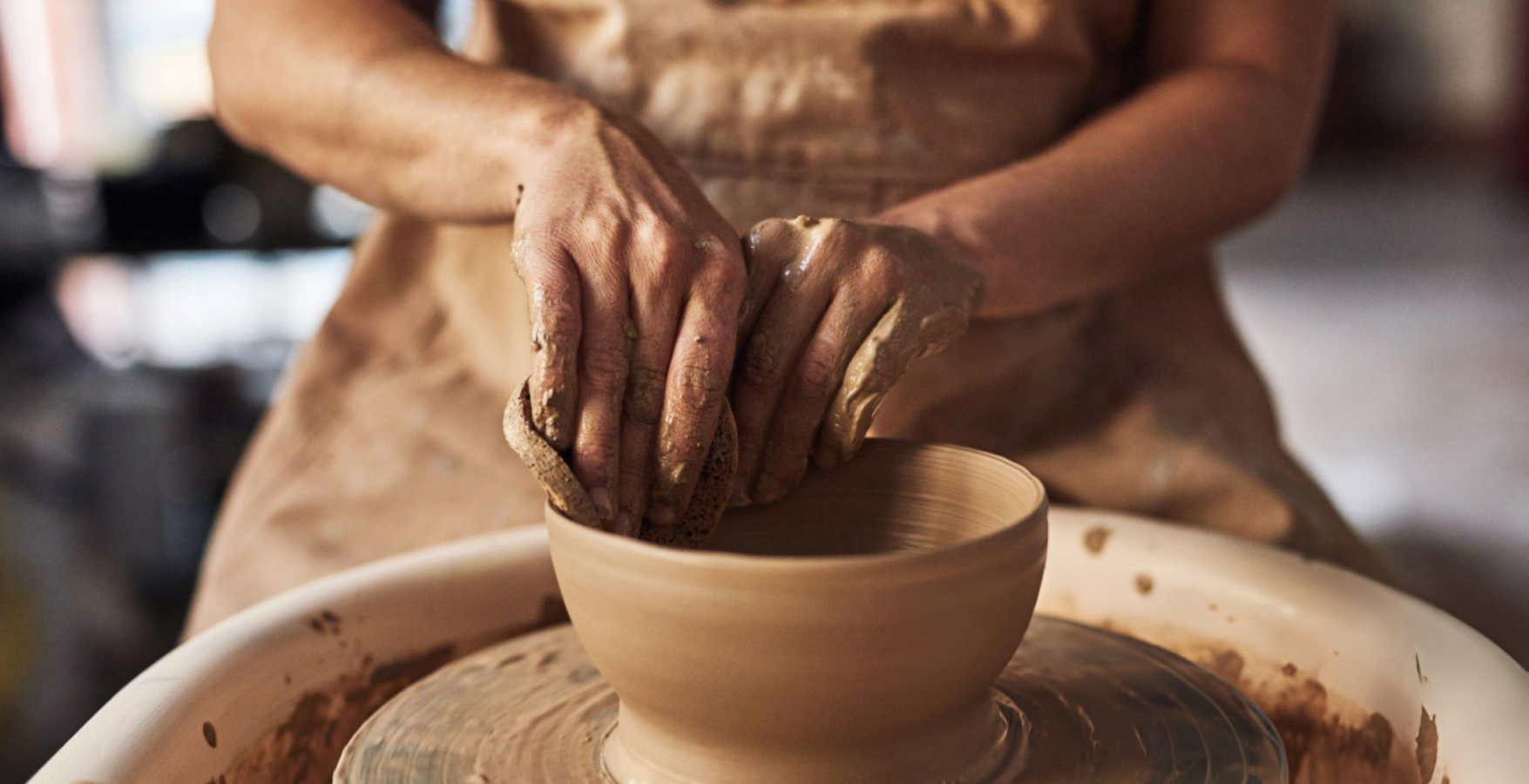 From earth to art: Exploring the richness of African pottery - Marie ...