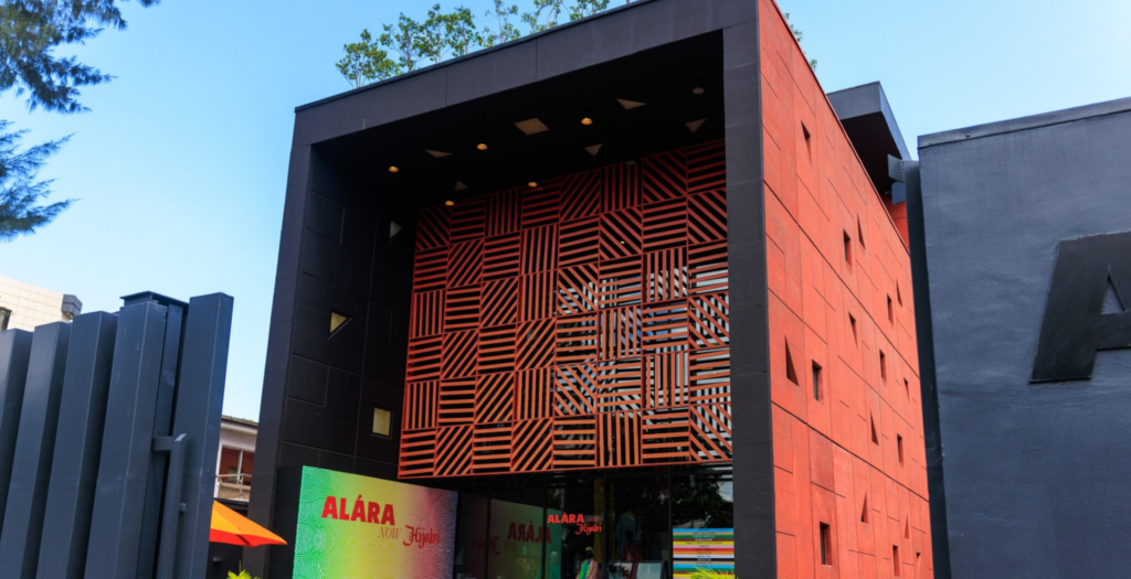 Alára Now; The Hijabi Exhibition changing how fashion experienced ...